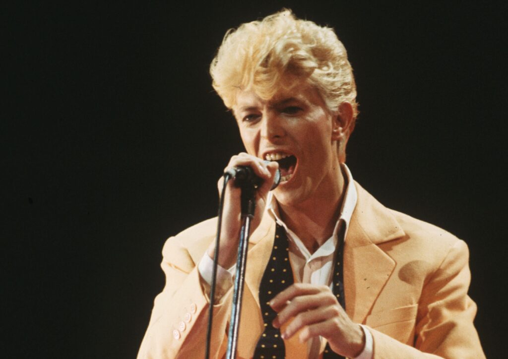 Den, kdy se zrodil Major Tom: David Bowie svého astronauta představil i ...