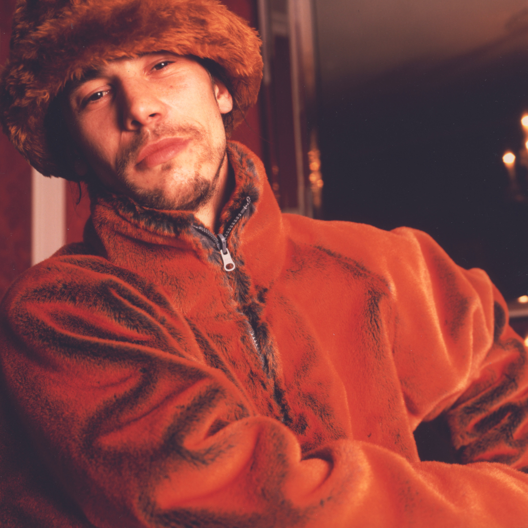 Stav nouze na Zemi: Před 30 lety svět uhranula debutová deska ...