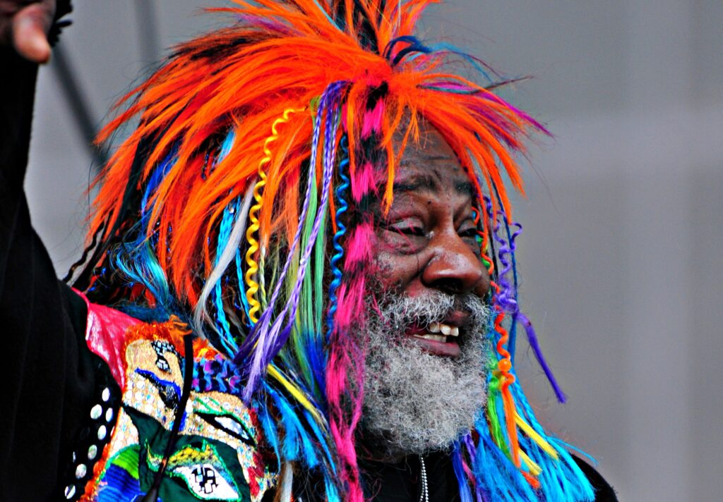 Jeden z kmotrů funku George Clinton slaví narozeniny - Expres FM