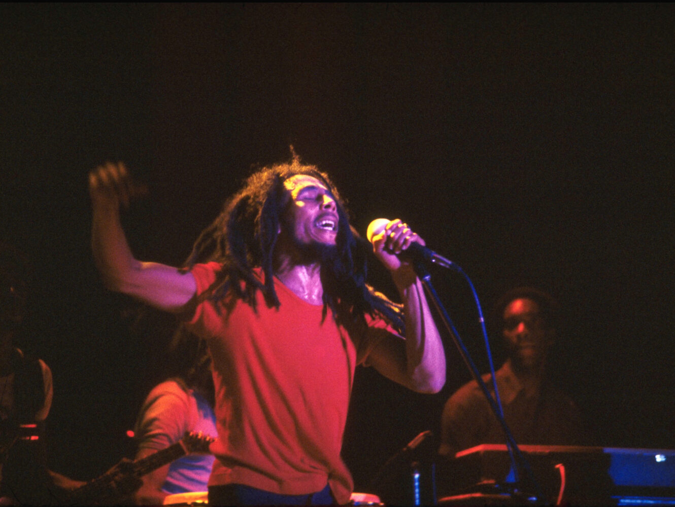 Jednoduchá píseň na rozloučenou: Bob Marley vsadil na hlas, kytaru a ...