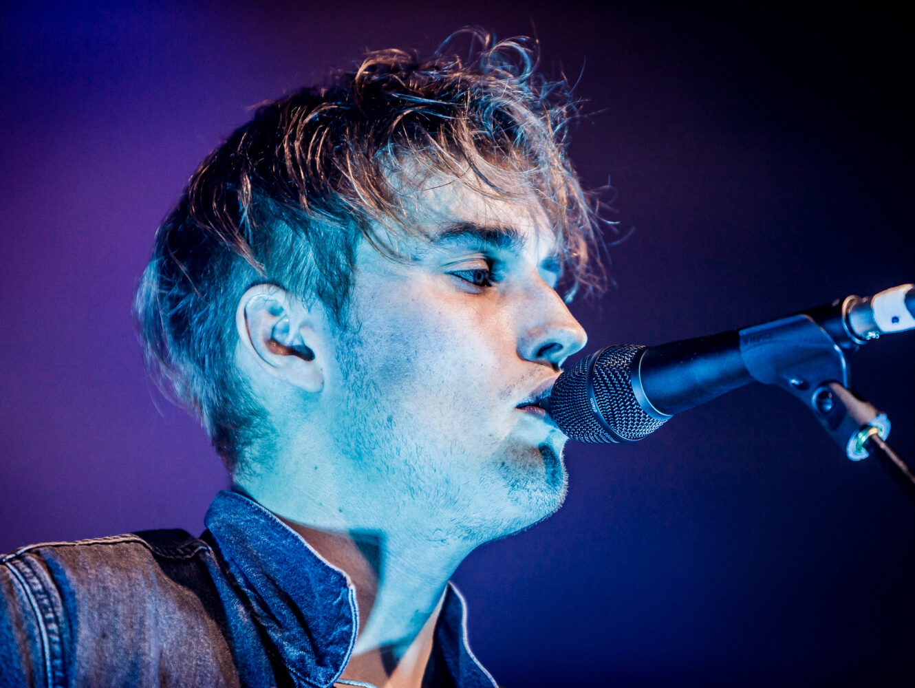 Prorazil jako teenager a od té doby sbírá úspěchy: Sam Fender slaví ...