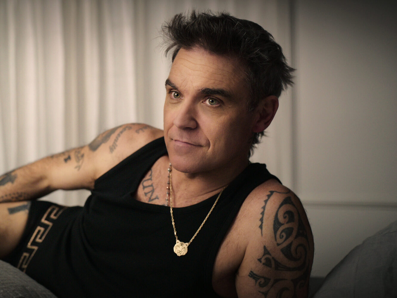 Den, kdy Robbie Williams vydal sólový debut: Díky singlu Angels ovládl ...